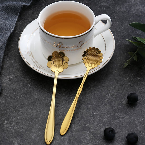 ArtZ® 8-piece Stainless Steel Flower Teaspoon Set – ArtZMiami